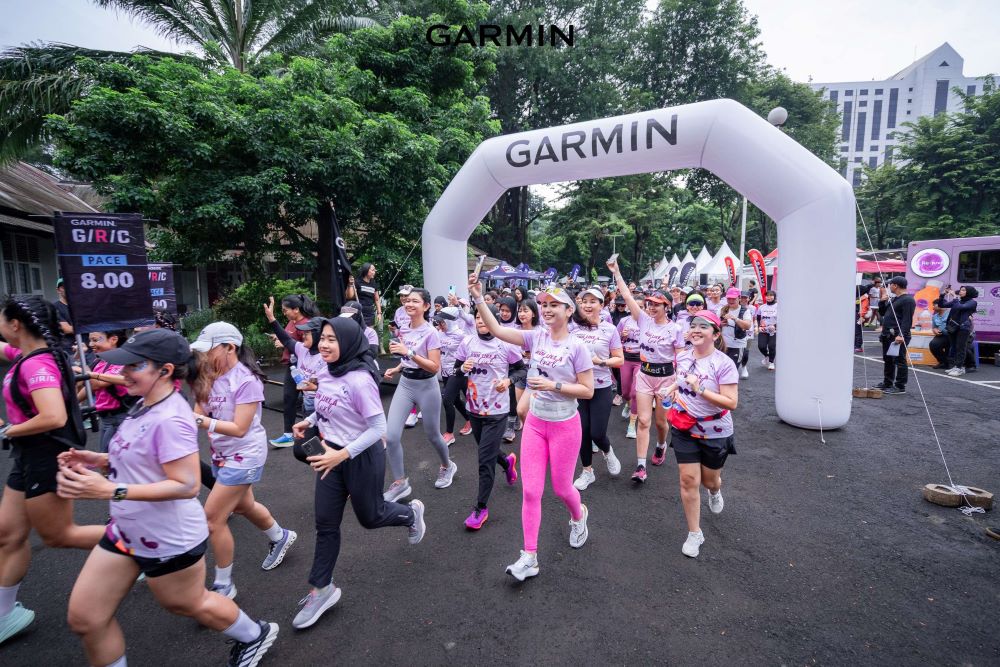 Run Like A Girl: Bugar Jiwa Raga Bersama Garmin dalam Perayaan ...